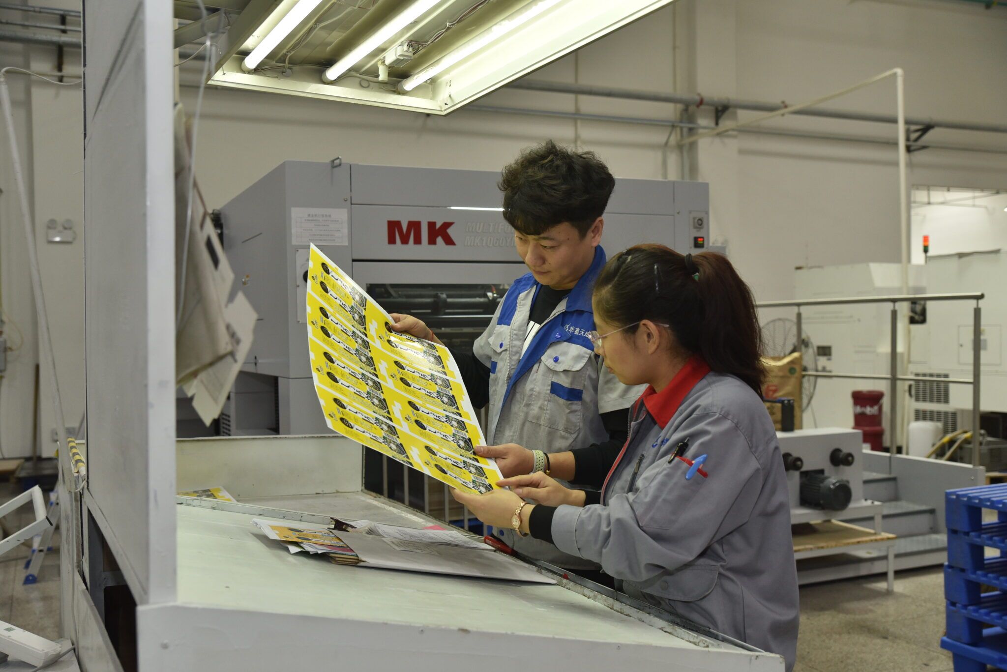 Leading custom paper packaging manufacturer in China since 1997